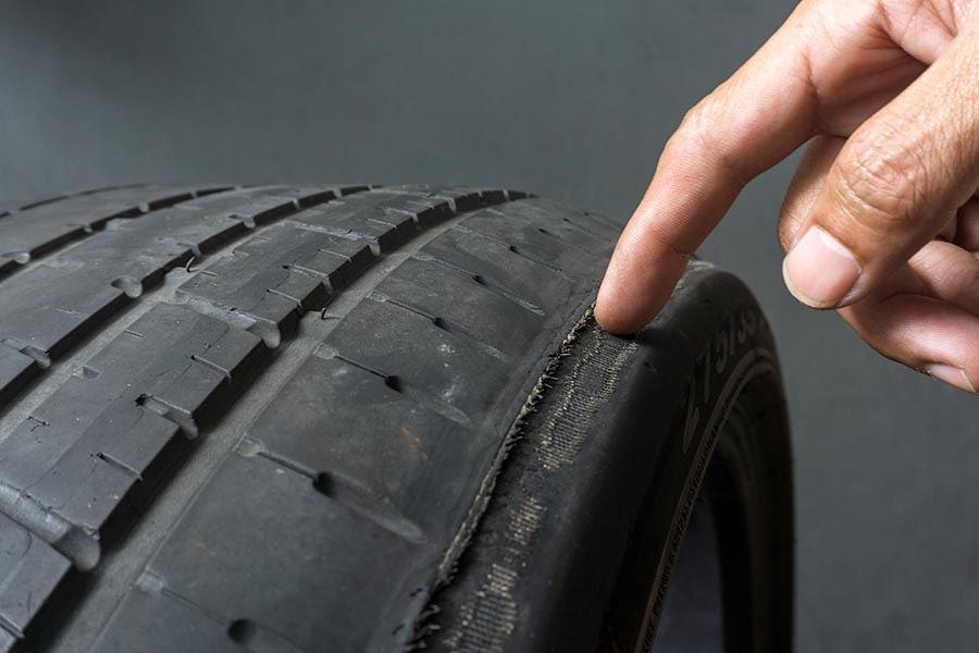 What Are The Signs Of Uneven Tire Wear? | TireTreads.com
